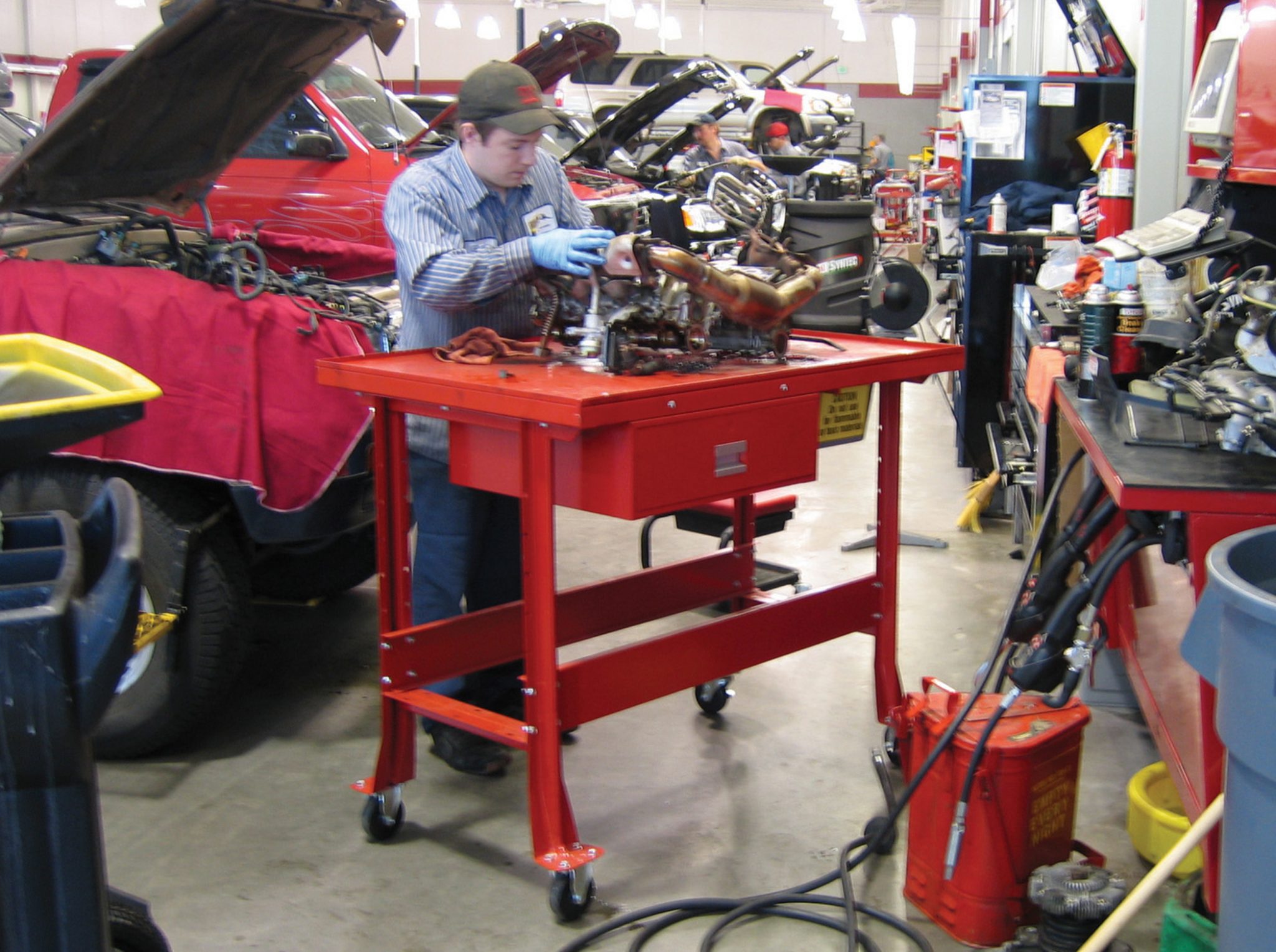 Tear Down Systems for Workbenches - Shure Manufacturing Corporation®